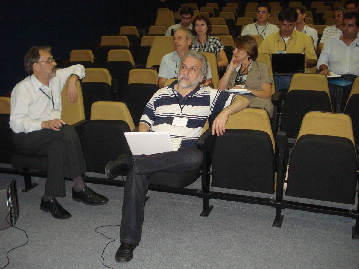 Coordenadores da pós-graduação discutem critérios de avaliação com a ... Coordenadores da pós-graduação discutem critérios de avaliação com a ...