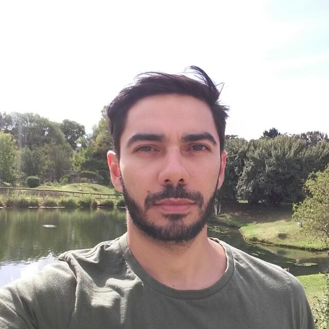 Professor Rafael Navas — Notícias